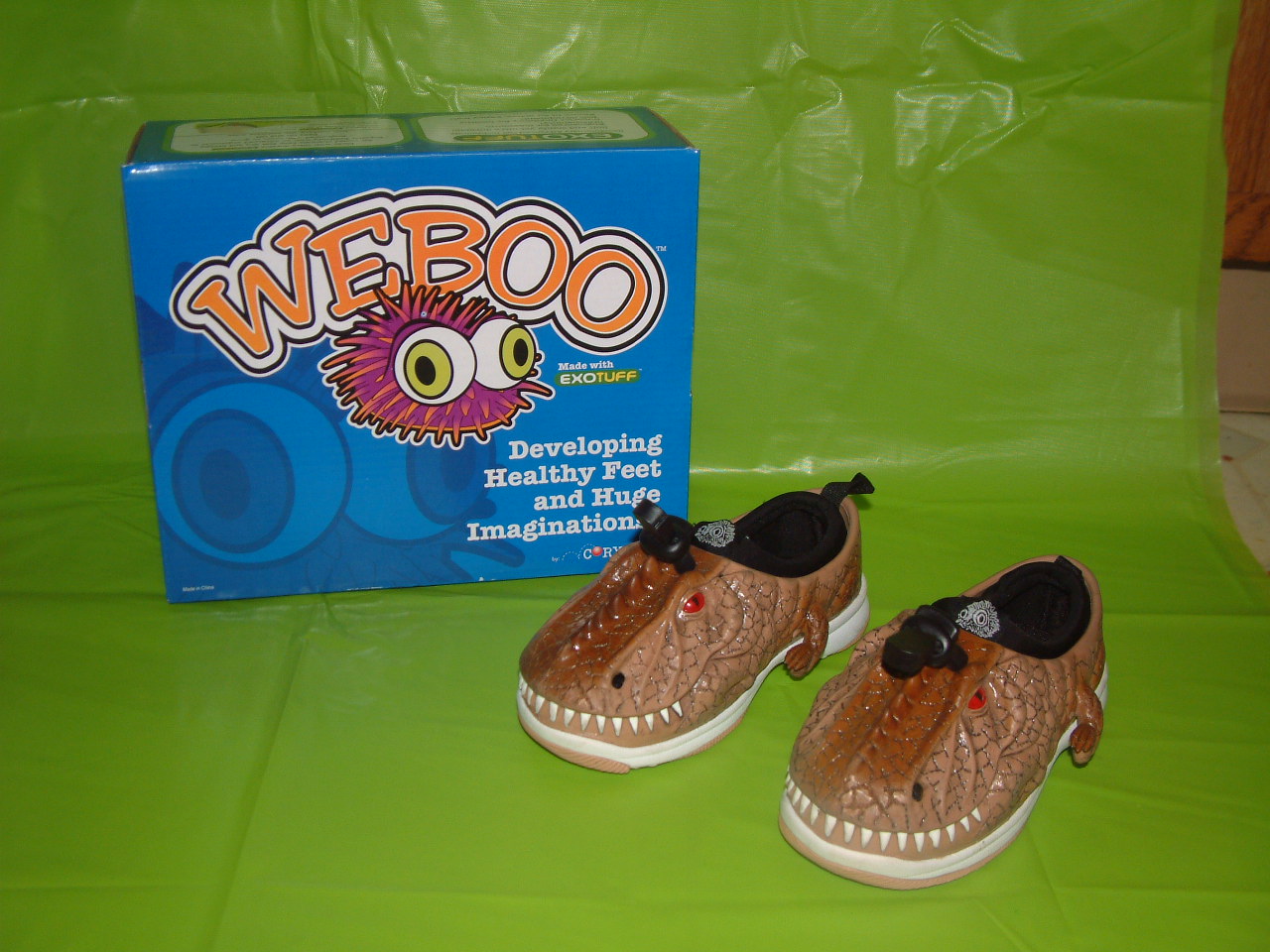 BizziMommi's Blog: Weboo Shoes- Review and Giveaway- Fun Footwear!