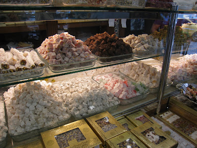 Hungry in Bangkok: Another lokum store (Istanbul, Turkey)