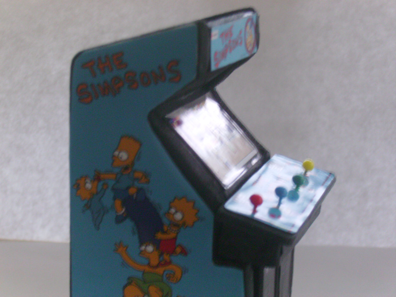 Retro Heart: THE SIMPSONS - Custom Scale Arcade Model