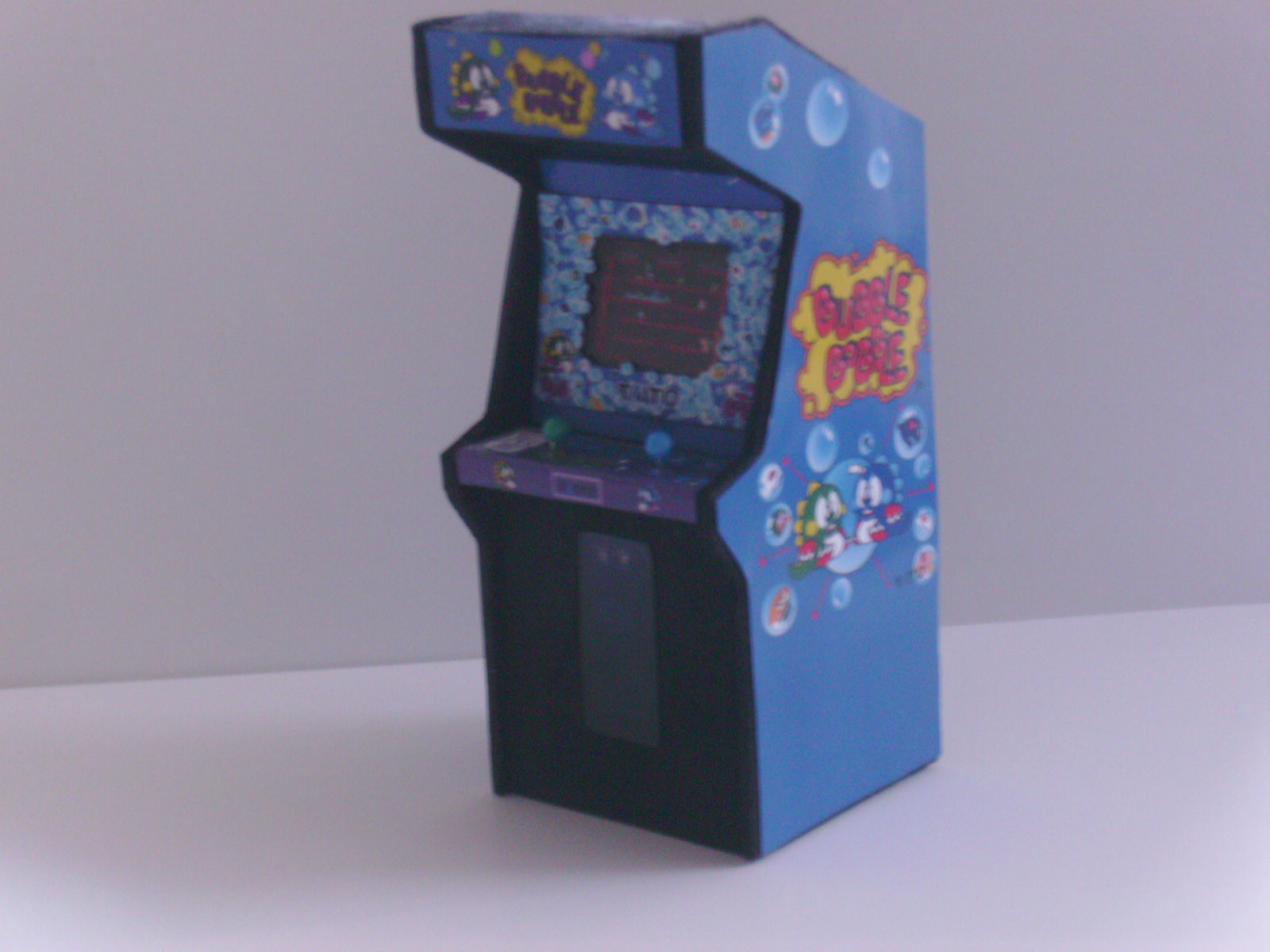 Retro Heart: BUBBLE BOBBLE - Custom Scale Arcade Model