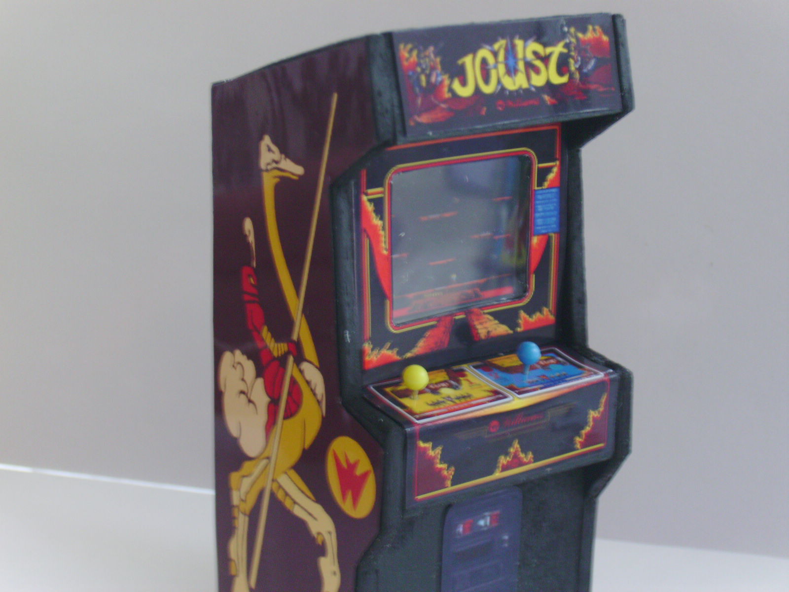 Retro Heart: JOUST - Custom Scale Arcade Model
