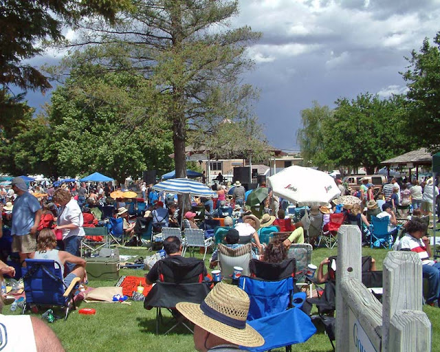 Damn Near Perfect Couple: June 2007