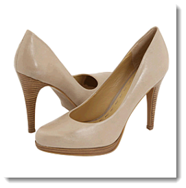Light Grey Leather Nine West Rocha Pump