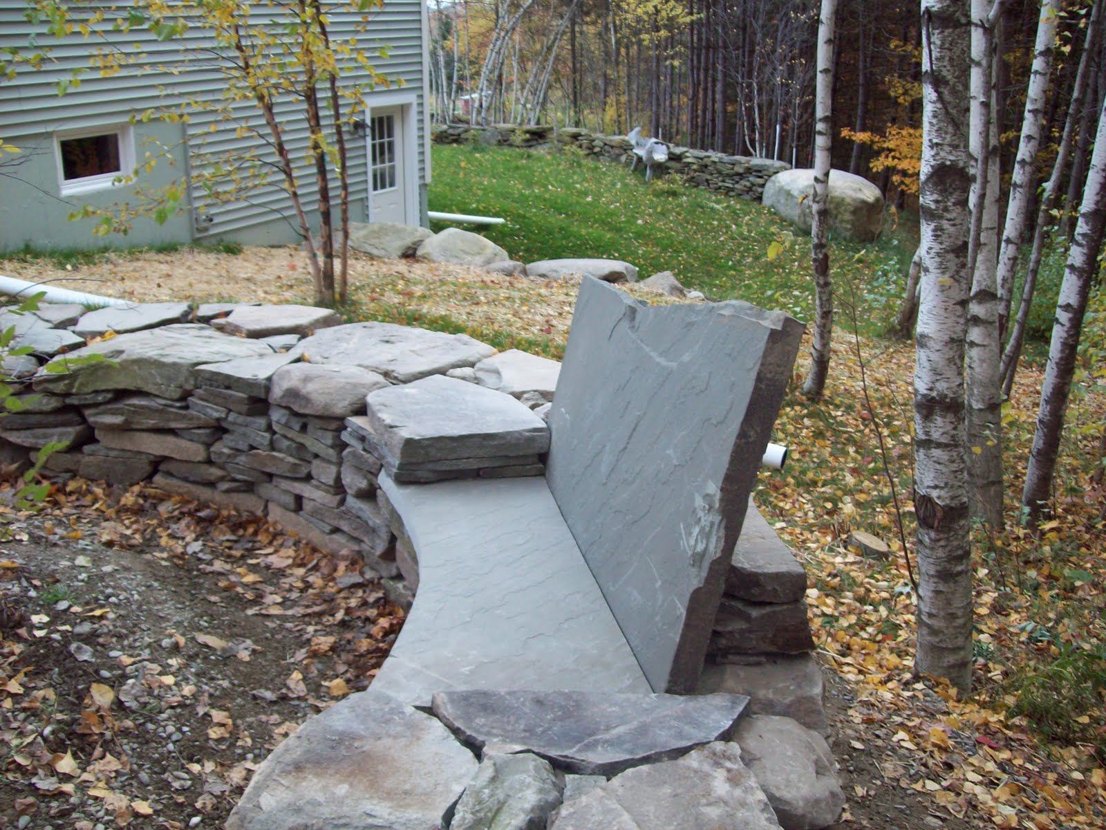 Vaughan Landscaping: Bluestone Bench Skiff Residence