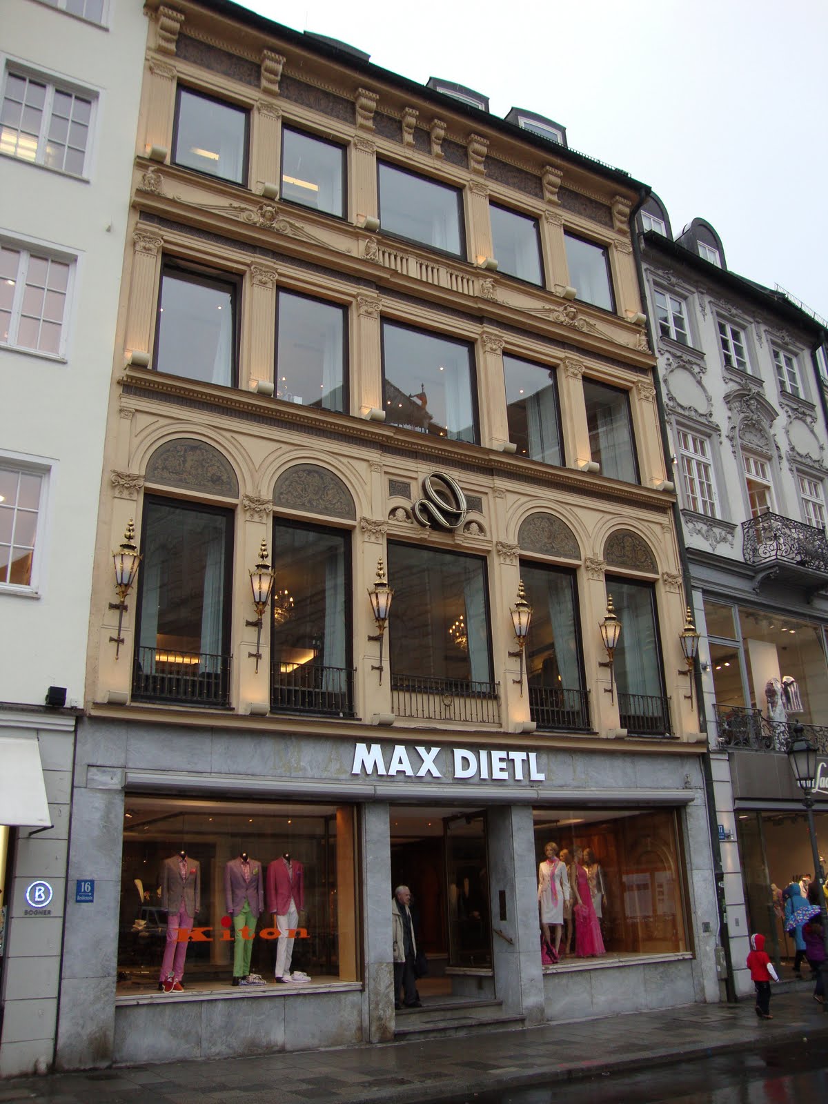 Mandarin Oriental, Munich "Concierge Blog": Munich’s answer to Savile ...
