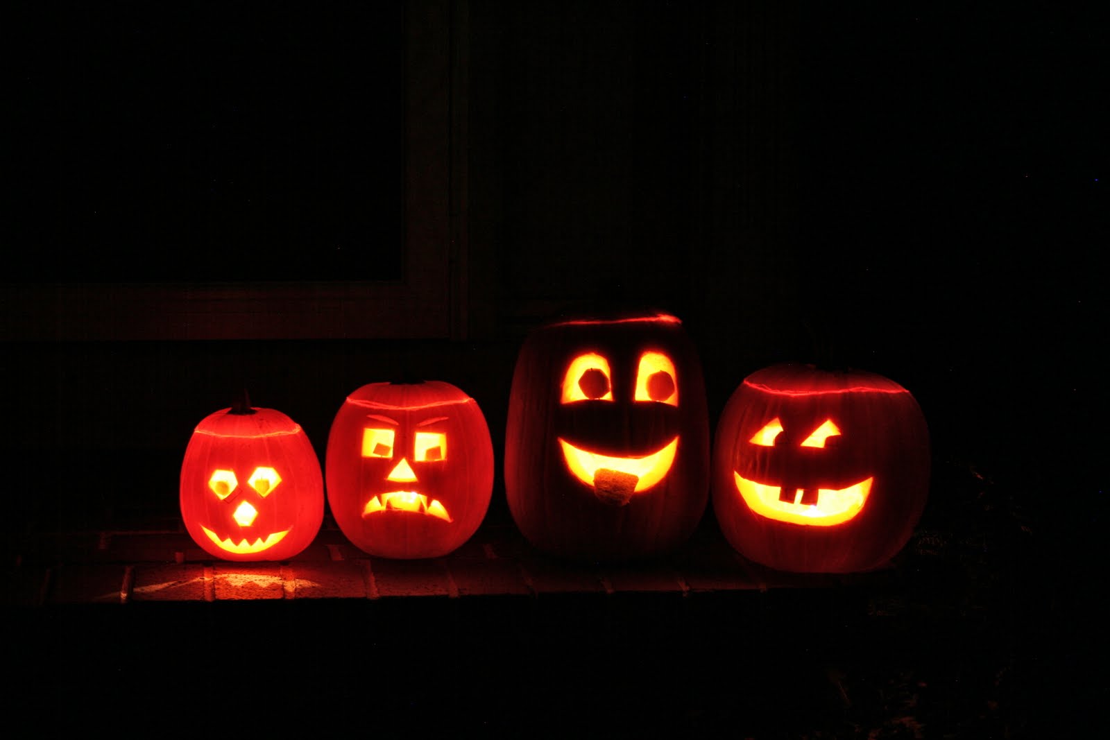 erickson family: happy pumpkin carving!