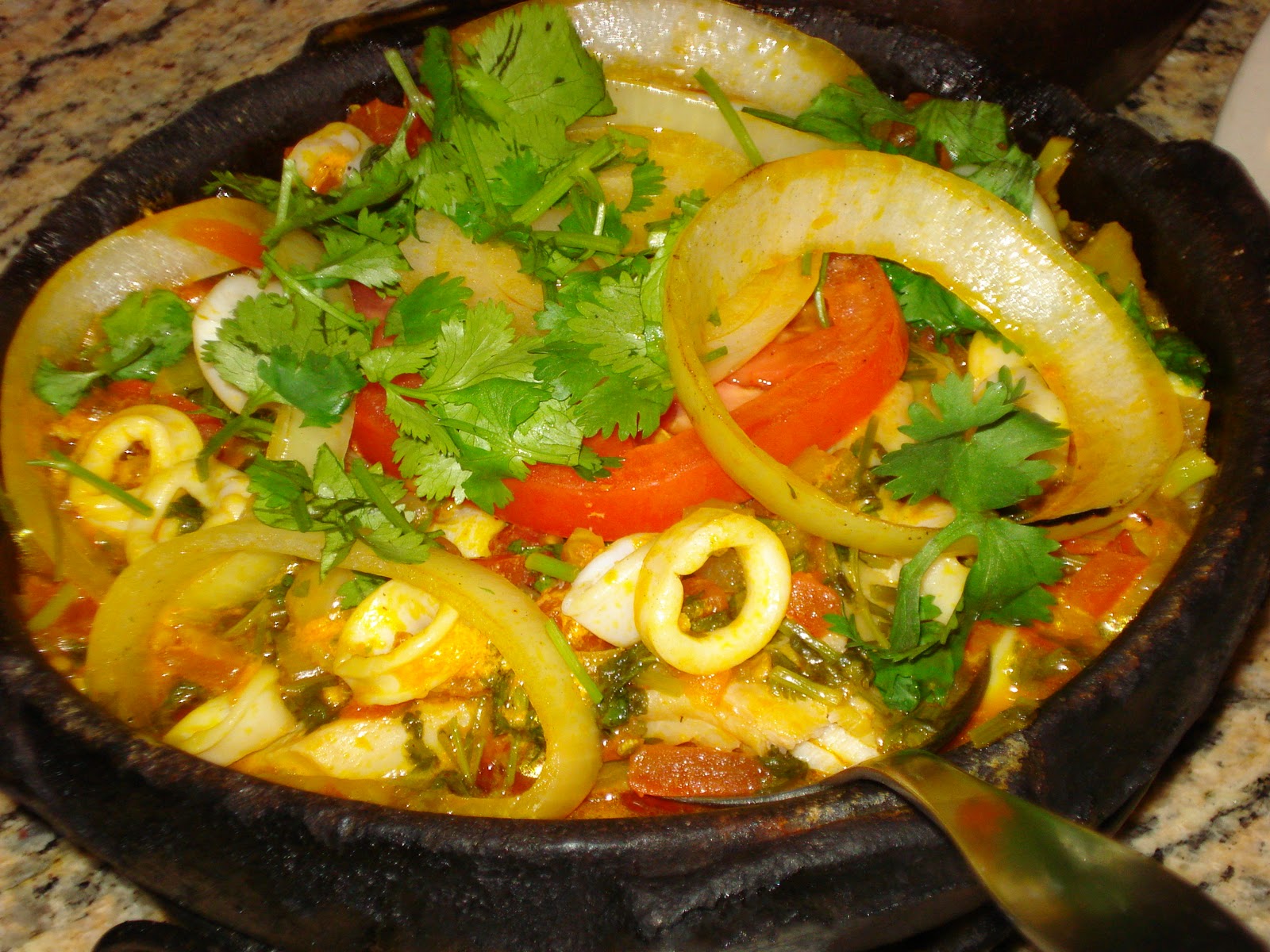 Penguin Eats: Muqueca @ Boston