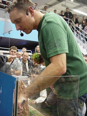 Acuario rosa: Entrevista a Oliver Knott