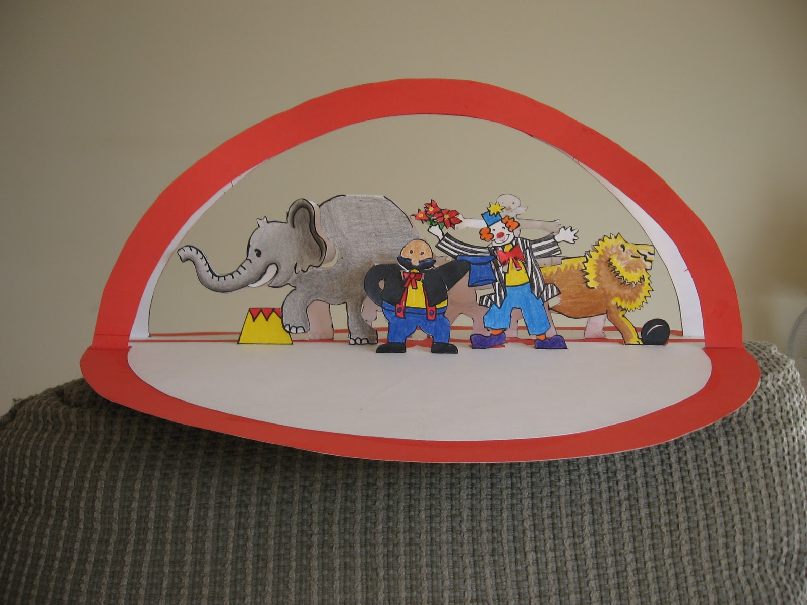 Education Fun: Paper Pop-up (cut-out) Circus