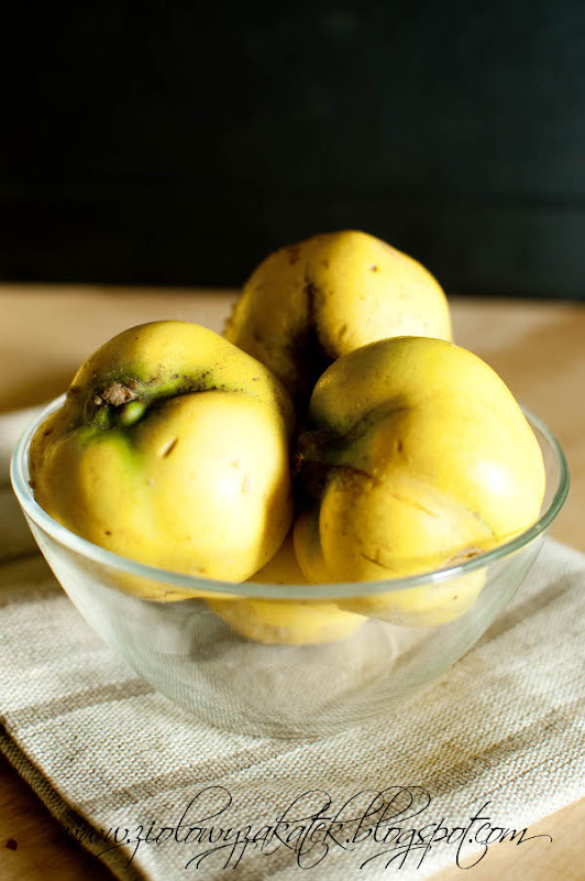 Nalewka z pigwy. Pigwówka - Klaudyna Hebda Blog