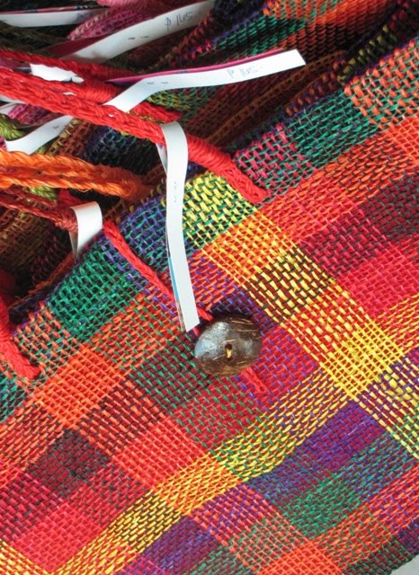 OUR PHILIPPINE TREES: Distinguishing the Abaca from Banana