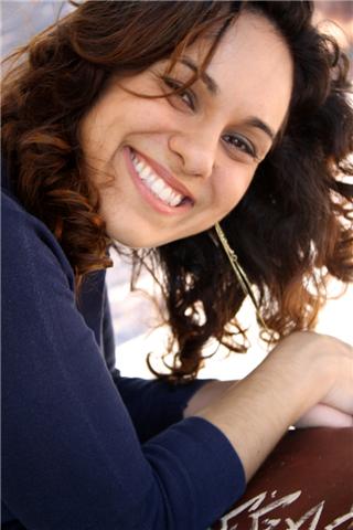 RETRATO MUSICAL: FEIRA 2010 - Bia Moretti encanta na Arena Cultural ...