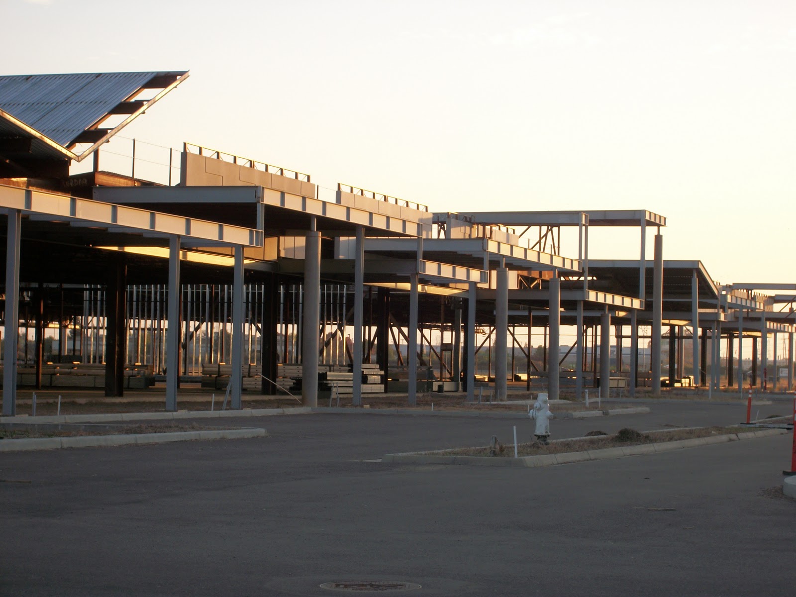 Architecture Trek: Ghost Mall
