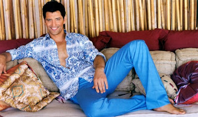 MGA SIKAT: SAKIS ROUVAS