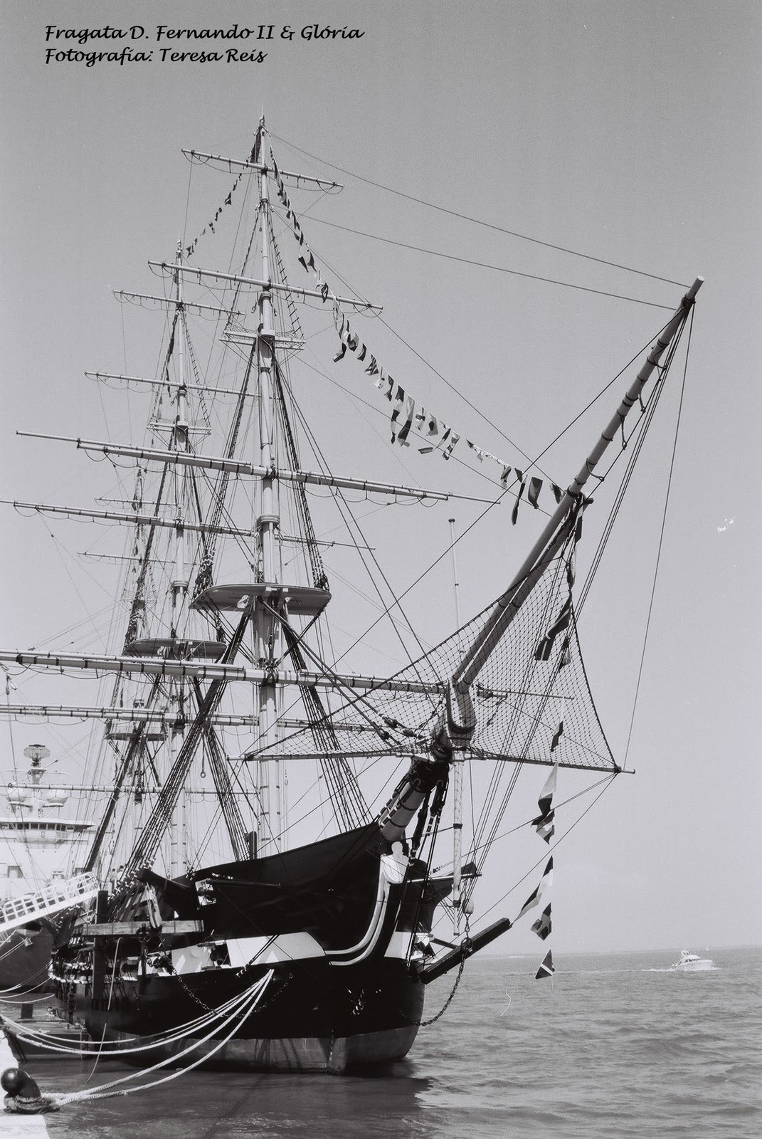 PROFUNDO AZUL: D. FERNANDO II & GLÓRIA