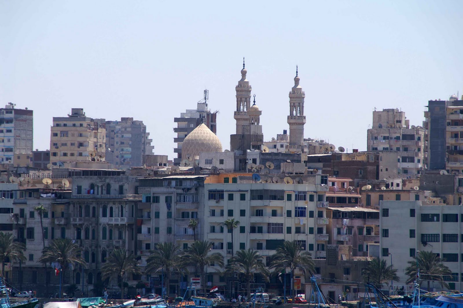 Laurence and Henry's Big Adventure: Alexandria
