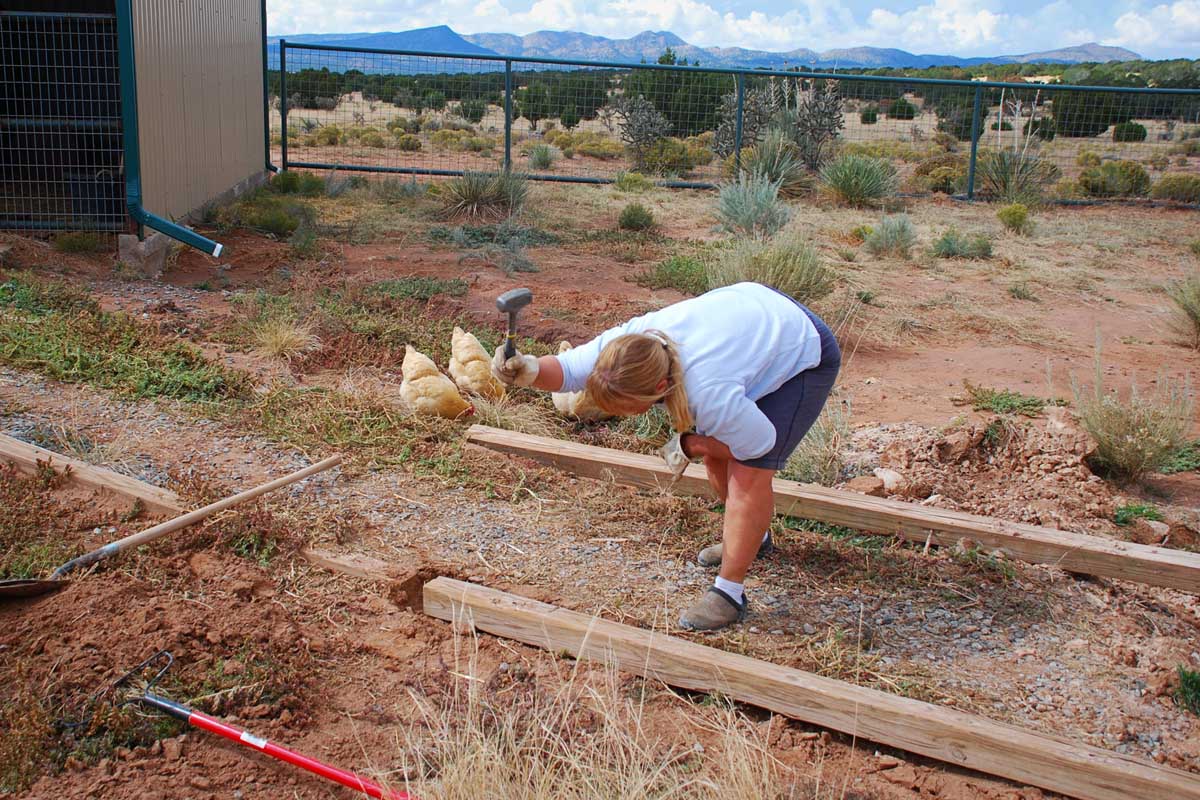 The 7MSN Ranch: Lucy and Ethel build a culvert
