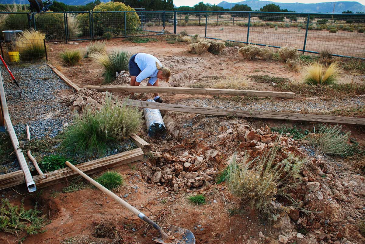 The 7MSN Ranch: Lucy and Ethel build a culvert
