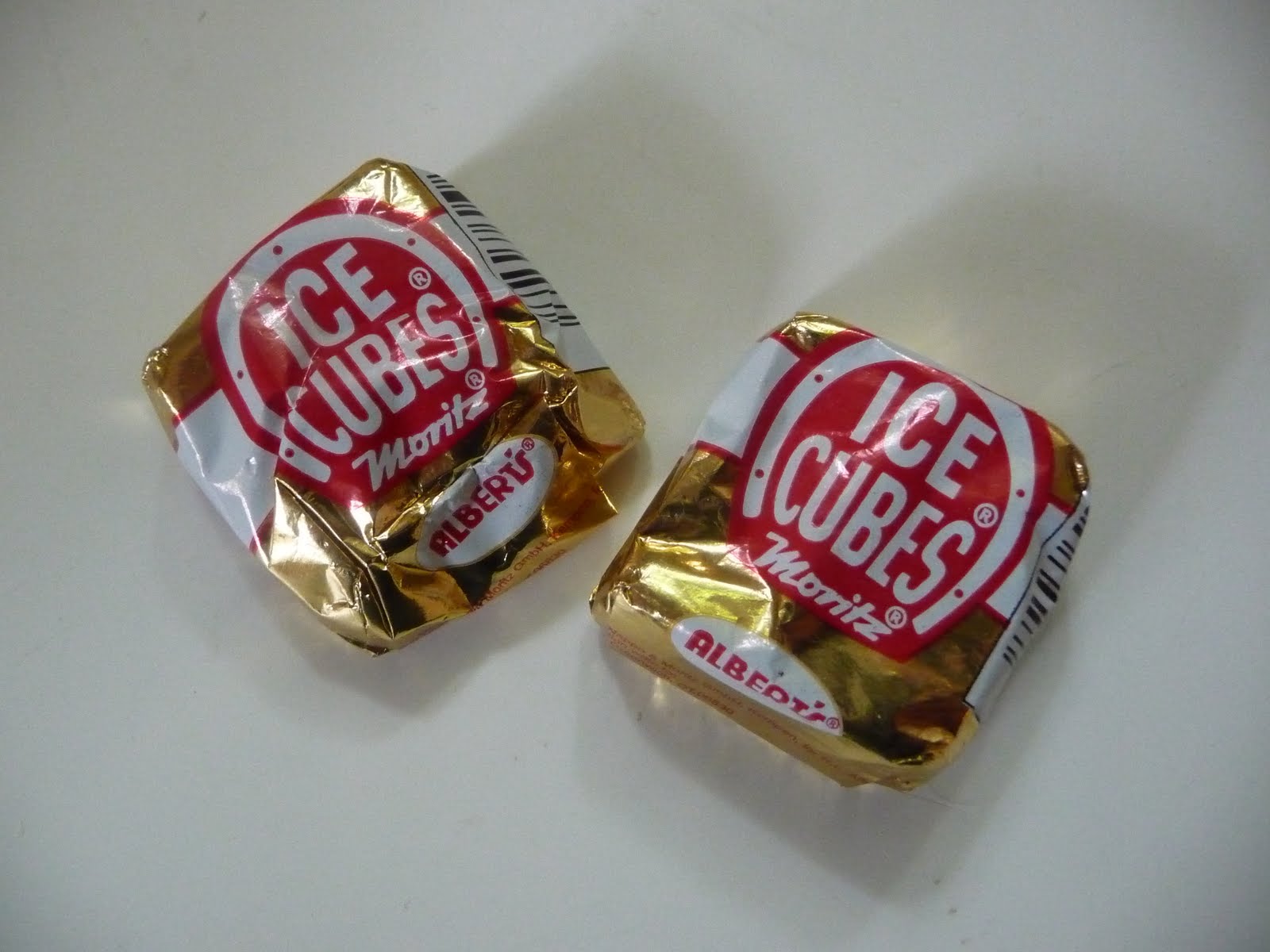 Full Time Snacking: Moritz: Ice Cubes