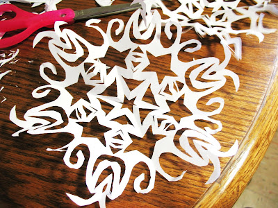 baltimore etsy street team: Make Your Own Intricate Paper Snowflakes