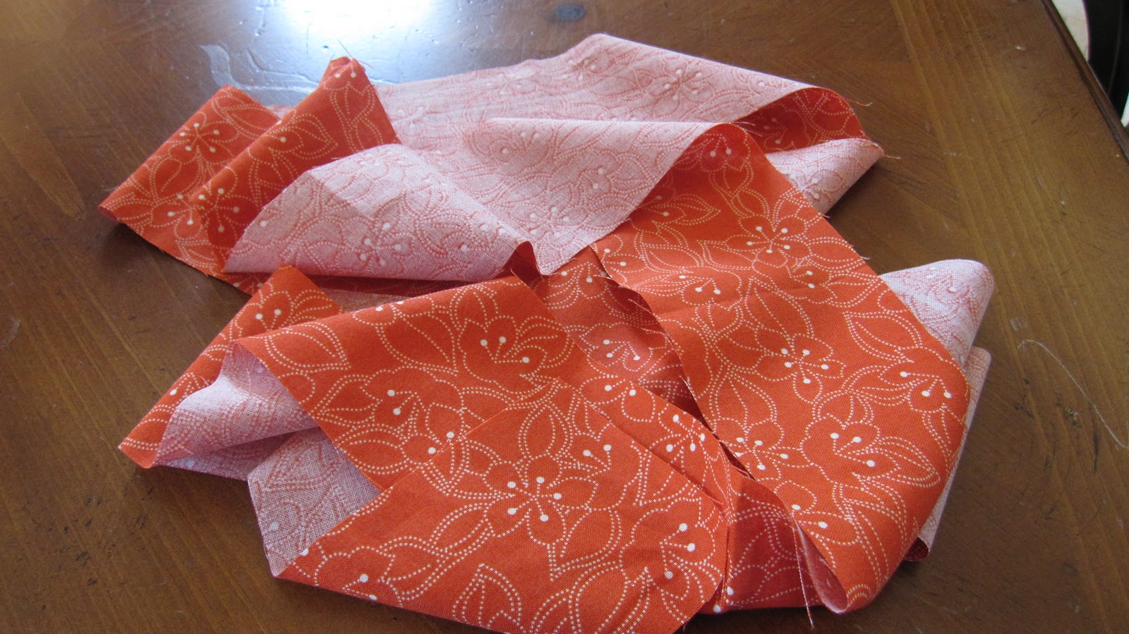 Kitty Cats and Airplanes: Tutorial Tuesdays- Napkin Apron