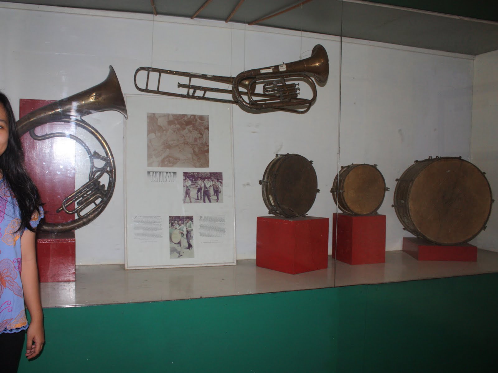 Alat Musik: TANJIDOR