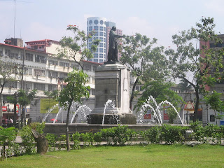 Rizal Almighty Presents...: Balik Tanaw sa Buhay ni Rizal